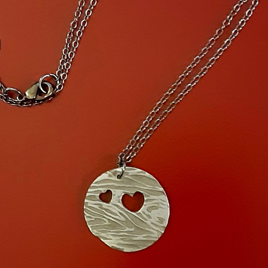 'Two Hearts' Silver Wood Grain Pendant Necklace – The ADKX Store